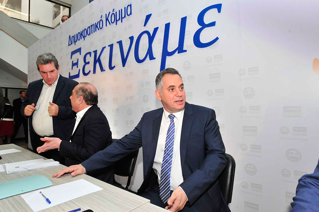 Στην αντεπίθεση ο Καρογιάν, εν αναμονή νέων αποβολών | Philenews