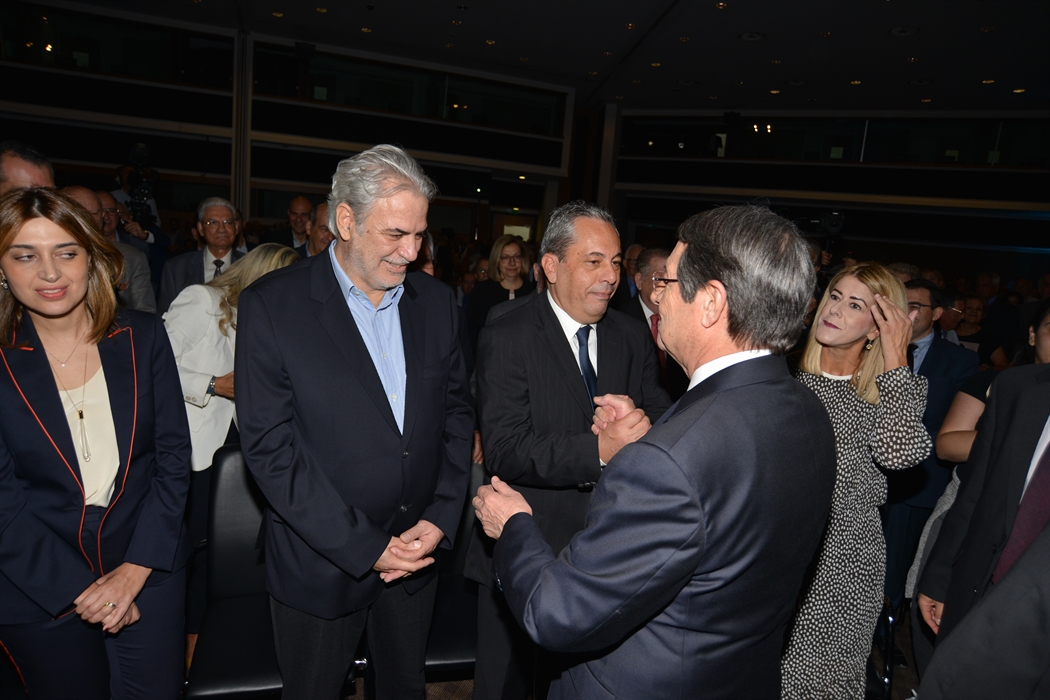Ο δεκάλογος που ξέχασε ο Πρόεδρος… | Philenews