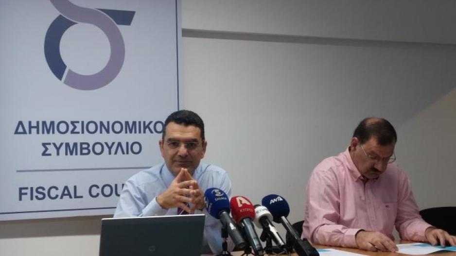 Δημοσιονομικό: Να περιοριστούν οι Πολιτογραφήσεις | Philenews