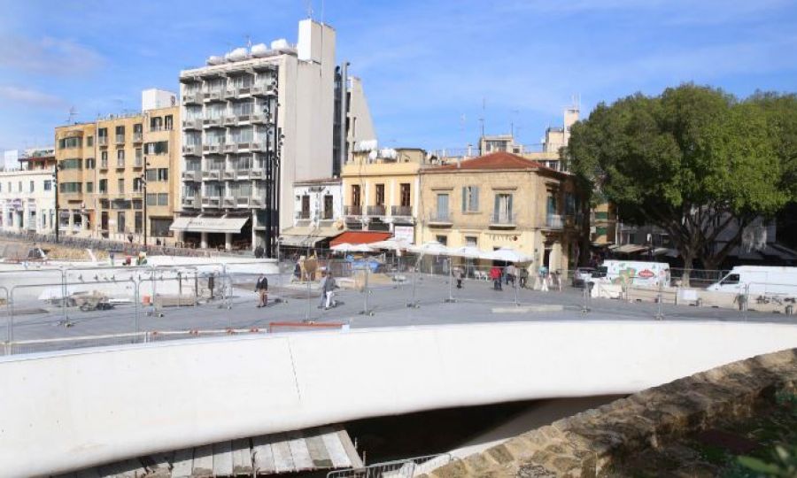 EΒΕ και ΕΤΑΠ υπερ της πεζοδρόμησης της Κωστάκη Παντελίδη | Philenews