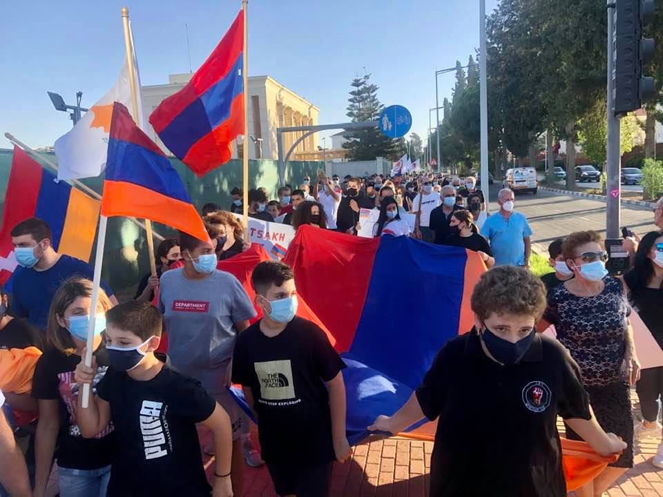 Πορεία υπέρ της Αρμενίας και του λαού της στη Λευκωσία (εικόνες ...
