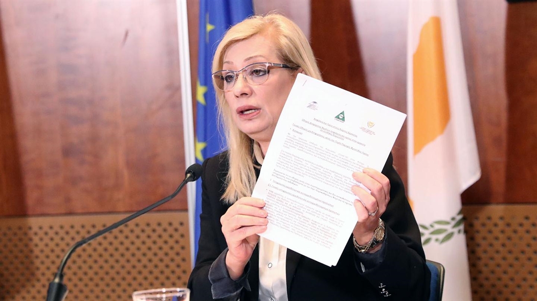Συναντήσεις υπουργού Εργασίας με κοινωνικούς εταίρους | Philenews