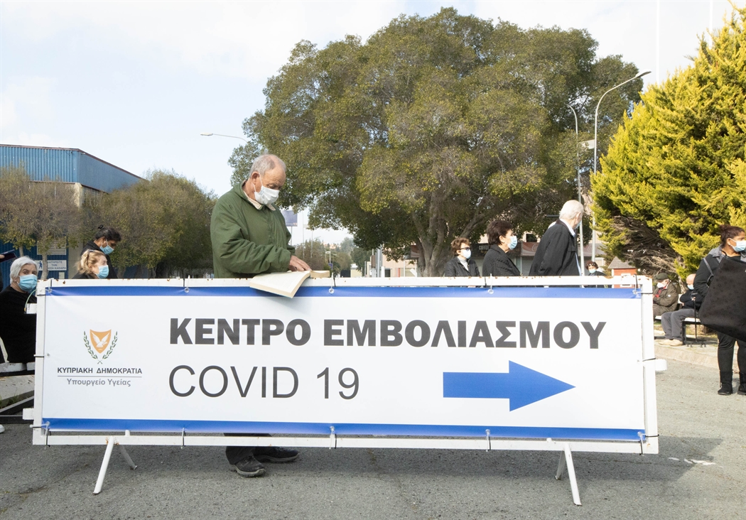 Εμβολιασμοί: Τα κέντρα, ο χρόνος αναμονής και τα σκευάσματα | Philenews