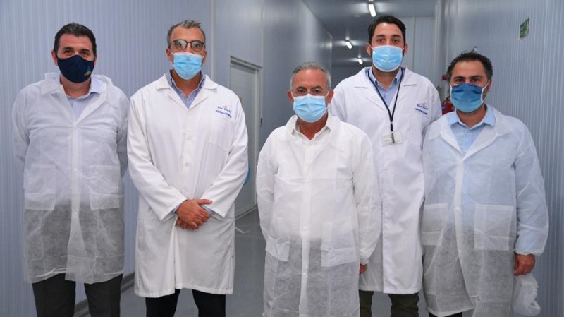 Η «γάτα» ο Αβέρωφ, που ξέρει και από ψάρι... | Philenews