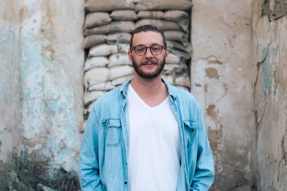 Πέντε λεπτά με τον Alden Jacobs | Philenews