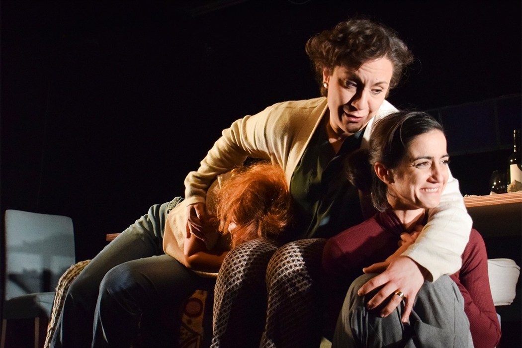 Hθικό ερωτηματολόγιο | Philenews