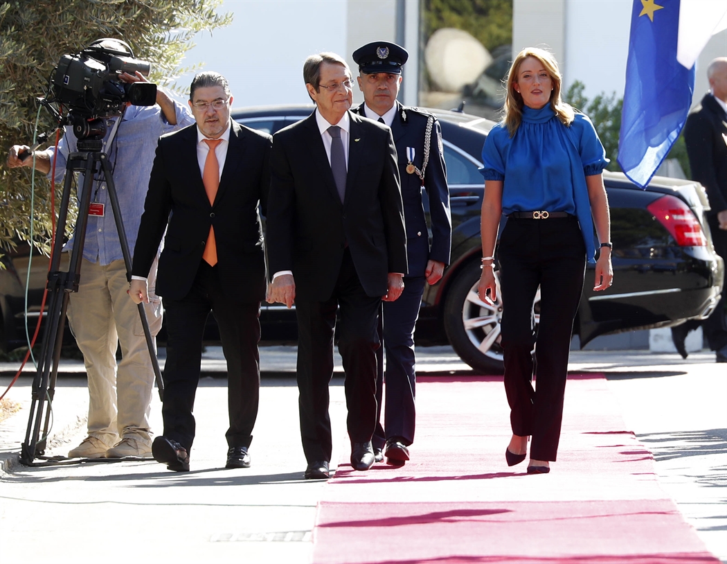 Μέτσολα: Η Ευρώπη στέκεται στο πλευρό της Κύπρου | Philenews