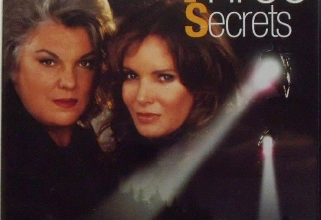 Τα τρία μυστικά - Three secrets | Philenews