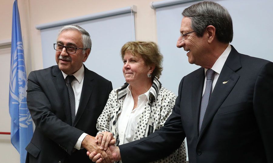 Κρατά ζωντανή τη διαδικασία η Λουτ | Philenews