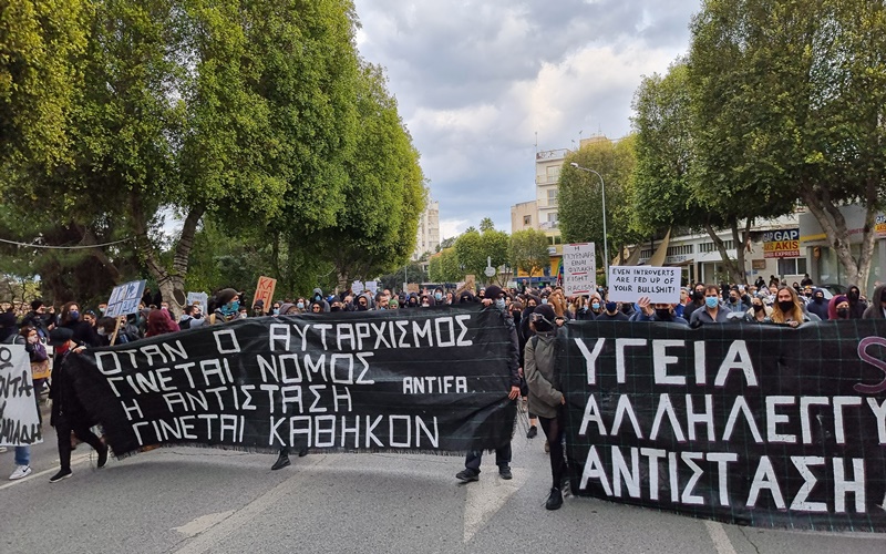 Τσεκάροντας τη δημοκρατικότητά μας | Philenews