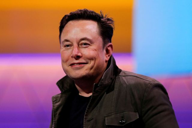 Έλον Μασκ: Σχέδιο αποδοχών έως $1 τρισ. από Tesla