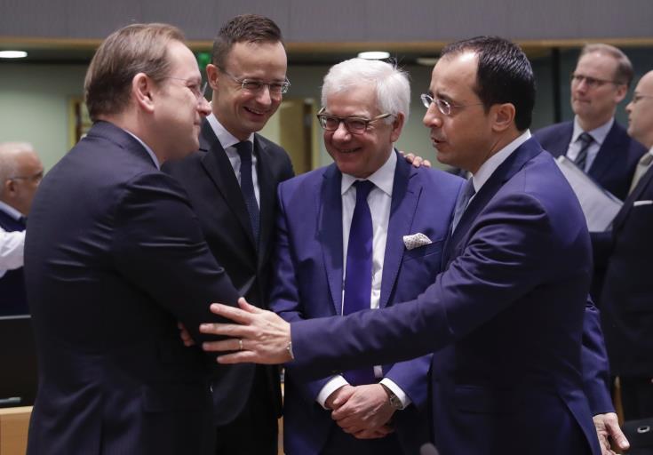 ΥΠΕΞ: Ανάγκη για ενεργότερη εμπλοκή ΕΕ σε Ιράν, Ιρακ, Λιβύη | Philenews
