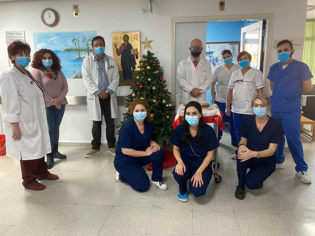 Κοπή βασιλόπιτας της Καρδιολογικής Κλινικής του Νοσοκομείου Πάφου ...