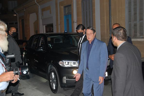 Πιο πειστικός από τον Πρόεδρο πεθαίνεις | Philenews