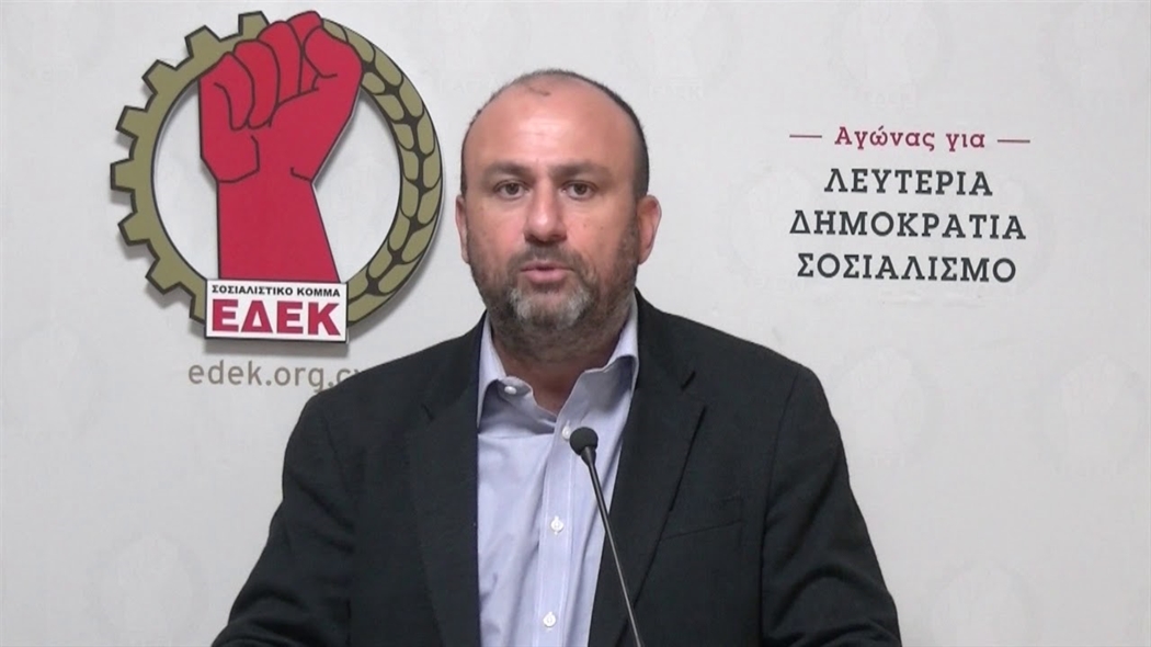 Ζητά την έδρα του Παπαδάκη το Πολιτικό Γραφείο της ΕΔΕΚ | Philenews
