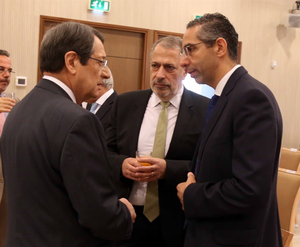 Ορίστε ο κίνδυνος της προεδρικής μανούβρας με Σαββίδη-Αγγελίδη | Philenews