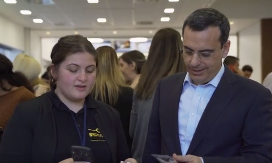 Μαθητές παρουσίασαν τις επιχειρηματικές τους ιδέες στην PwC (βίντεο ...