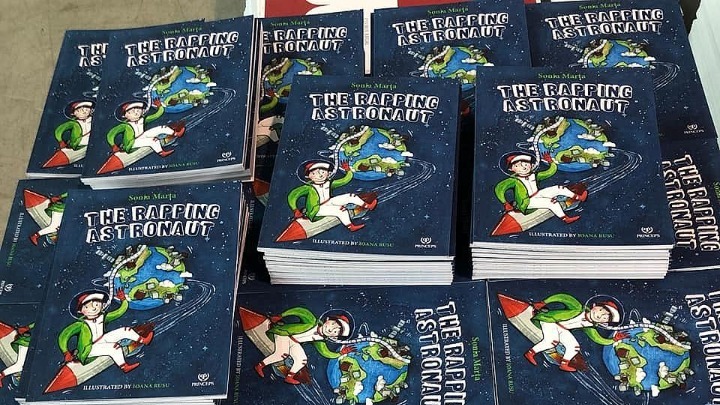 Δωδεκάχρονη στη Ρουμανία παραδίδει «μαθήματα θάρρους» μέσα από ...