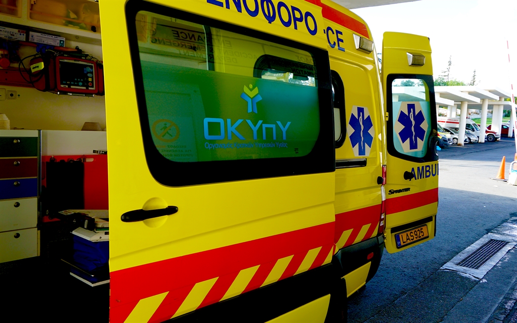 Σε σοβαρή κατάσταση 76χρονος που παρασύρθηκε από όχημα | Philenews
