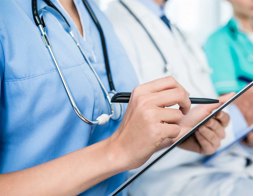 Σοβαρό πρόβλημα η έλλειψη νοσηλευτών στον ιδιωτικό τομέα | Philenews