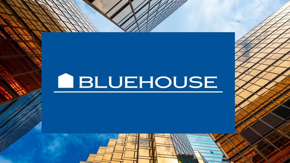 Bloomberg: Οι δικαστικές διαμάχες της Bluehouse και από Κύπρο | Philenews
