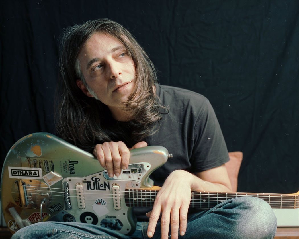 Ο κιθαρίστας Dzingovic για πρώτη φορά στην Κύπρο | Philenews