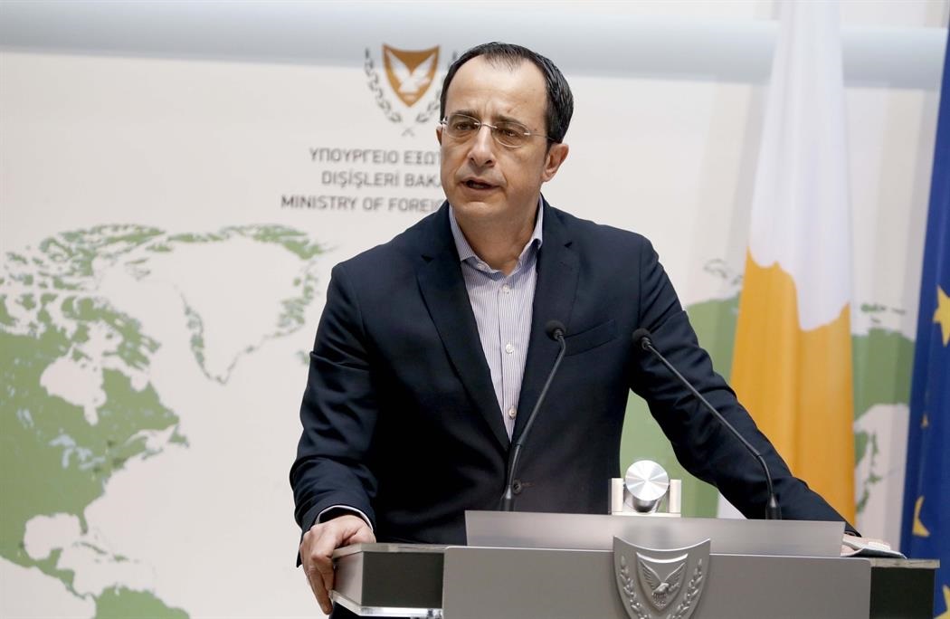 Θα τους αλλάξει τα φώτα | Φιλελεύθερος | Philenews