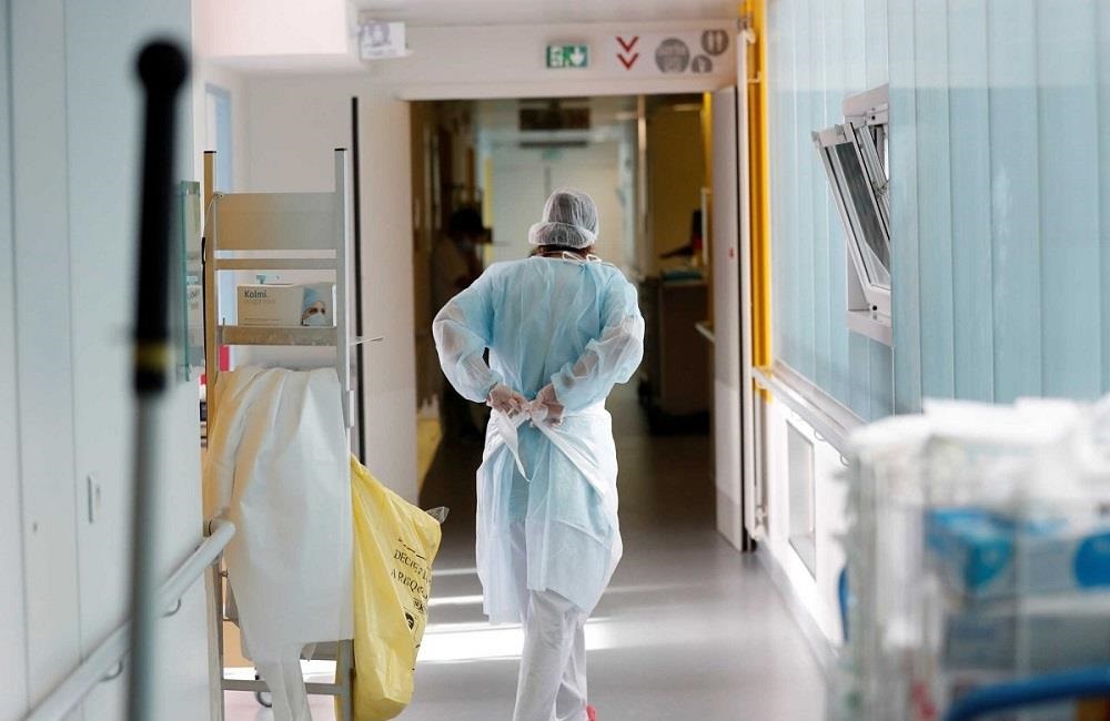 Εκατοντάδες ασθενείς με λοιμώξεις στα νοσοκομεία - Γεμίζουν οι θάλαμοι ...