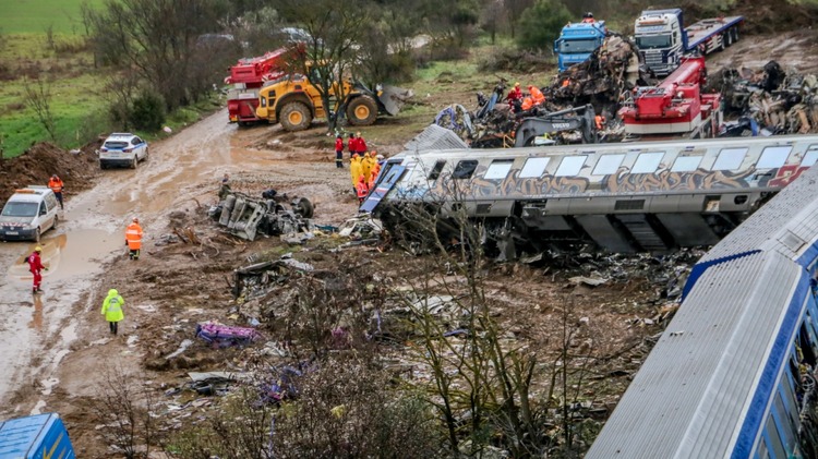Τρεις σταθμάρχες θα έπρεπε να εργάζονται την ώρα που γύρισε το μοιραίο ...