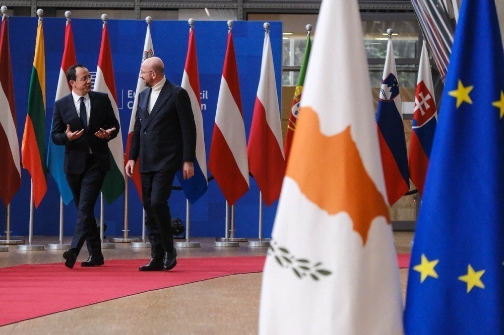 Υιοθετήθηκαν τα συμπεράσματα για Κυπριακό και Ευρωτουρκικά από το ...