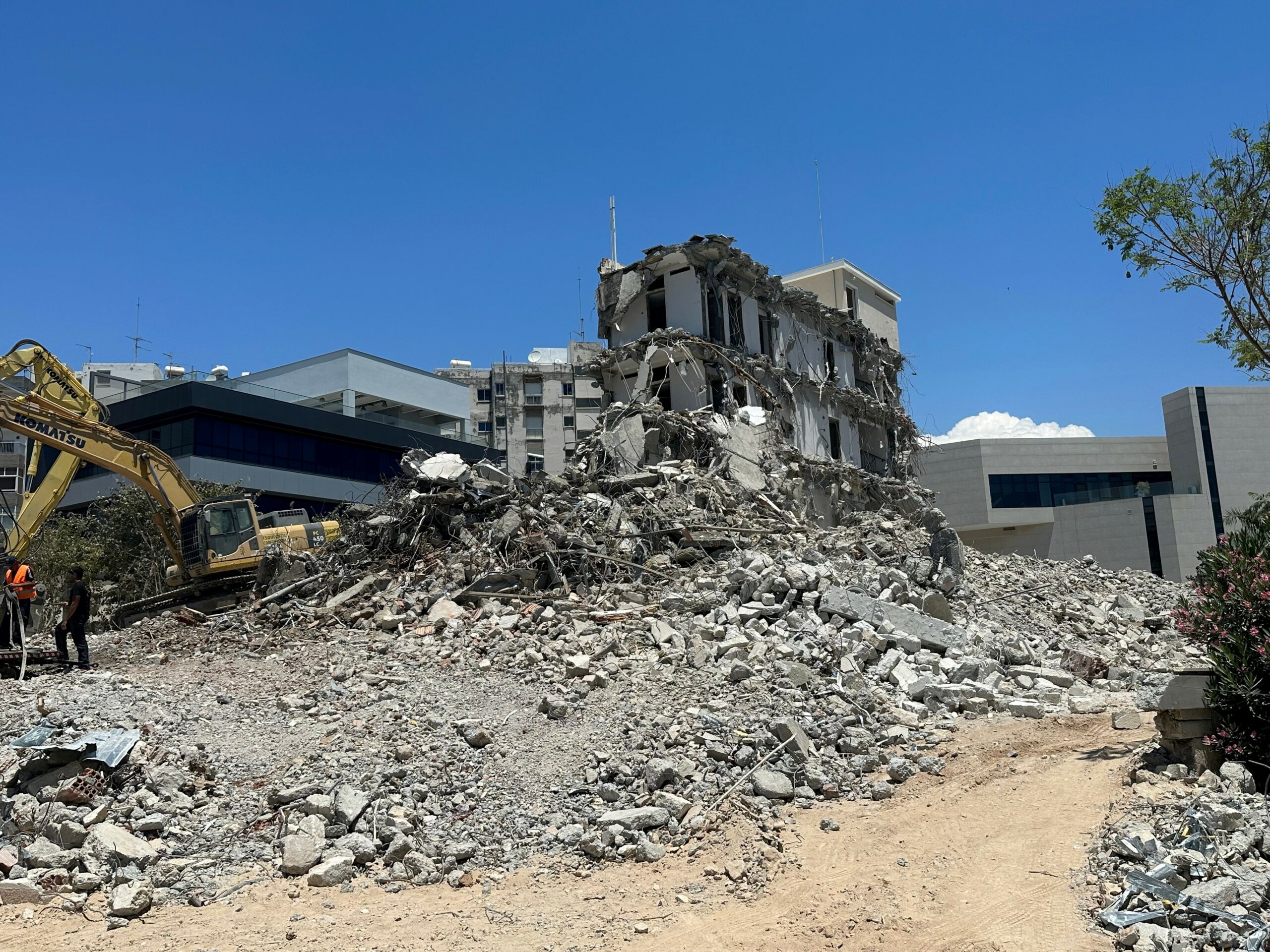 Παρελθόν το ιστορικό ξενοδοχείο Curium Palace | Philenews