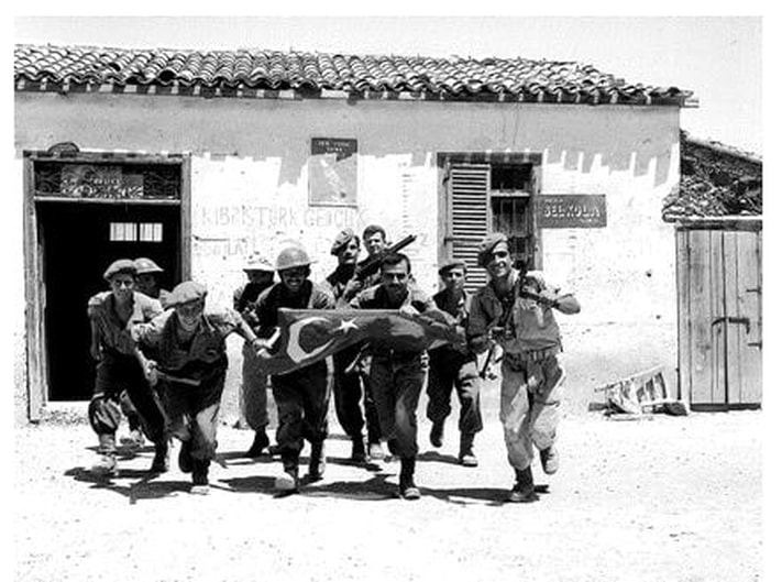 Οι μάχες της Τηλλυρίας: Οι επιθέσεις των καταδρομέων και οι τουρκικές ...