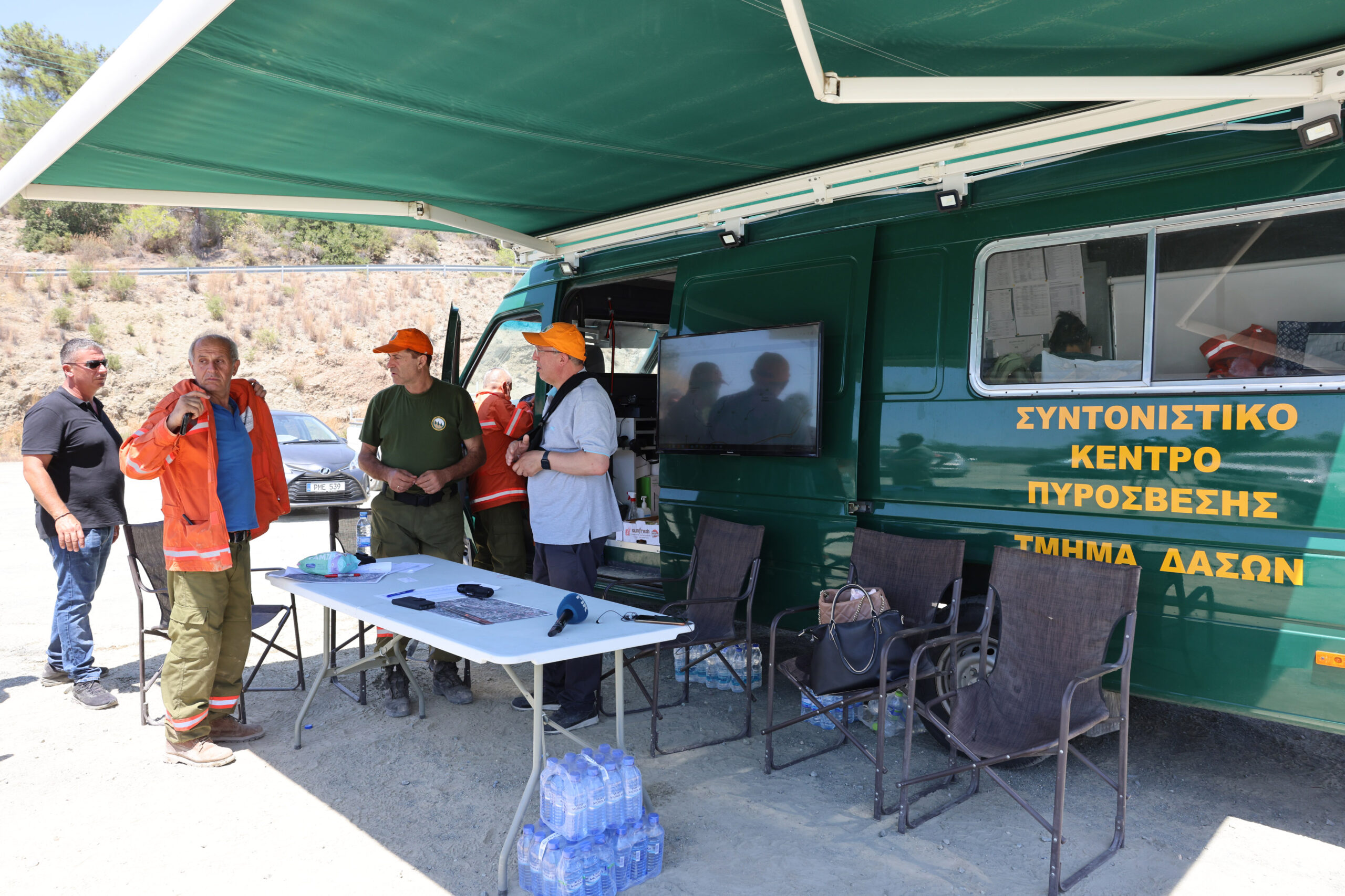 Πυρκαγιές Λεμεσός: Τρία κέντρα συντονισμού και οι αντιφατικές δηλώσεις ...