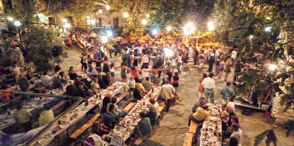 Με πανηγύρια γιορτάζει τον Δεκαπενταύγουστο η Κύπρος