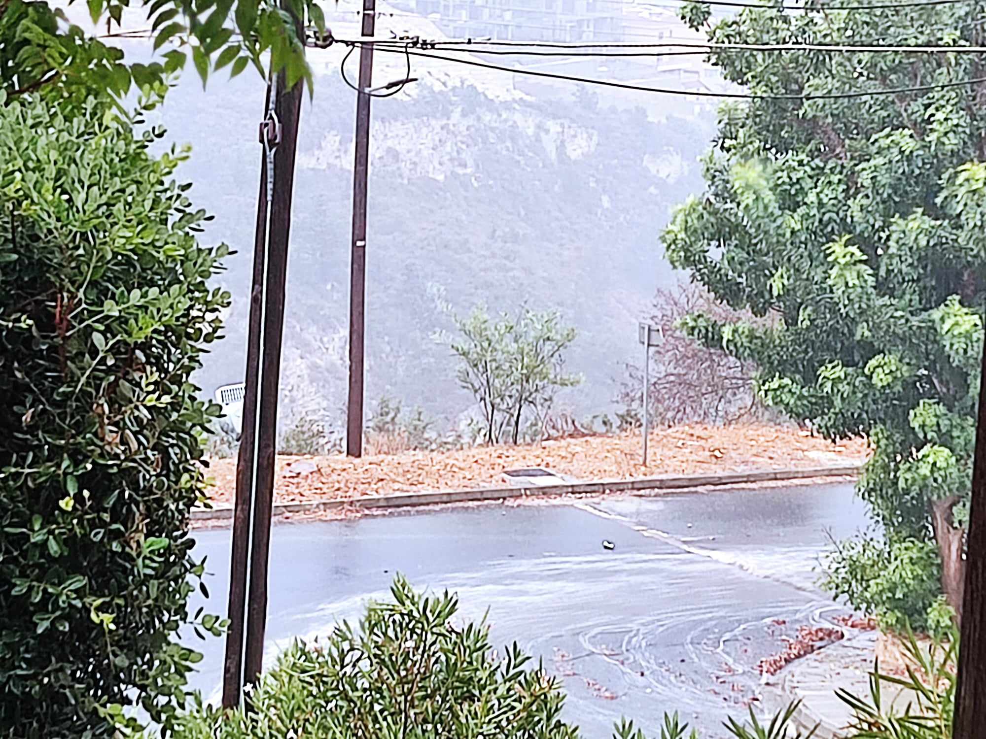 Πρωτοβρόχια στην Πάφο - Άνοιξαν οι ουρανοί από τα χαράματα | Philenews