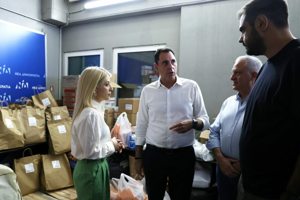 Στα Κεντρικά Γραφεία της ΝΔ η Πρόεδρος του ΔΗΣΥ για ενίσχυση της ...