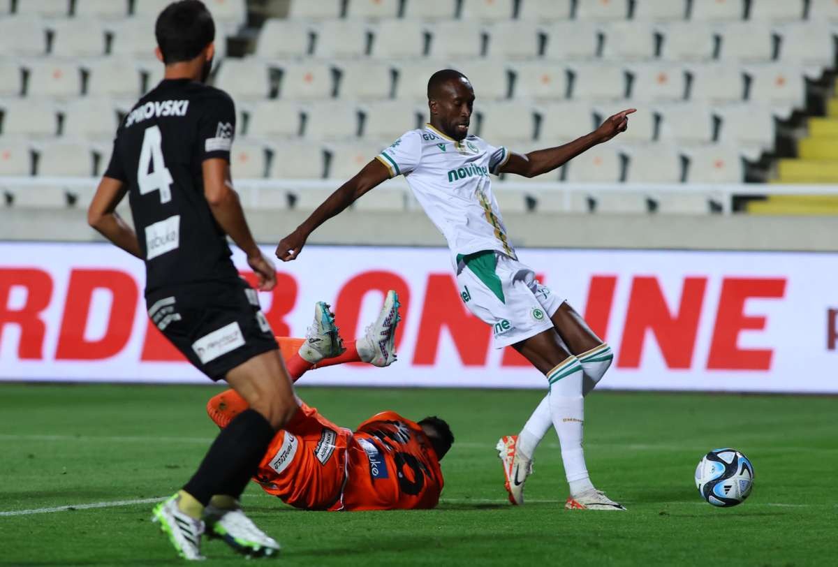 Ομόνοια: Σε 16’’ άγγιξαν 6 παίκτες τη μπάλα και σκόραρε ο Σεμέδο! | Philenews