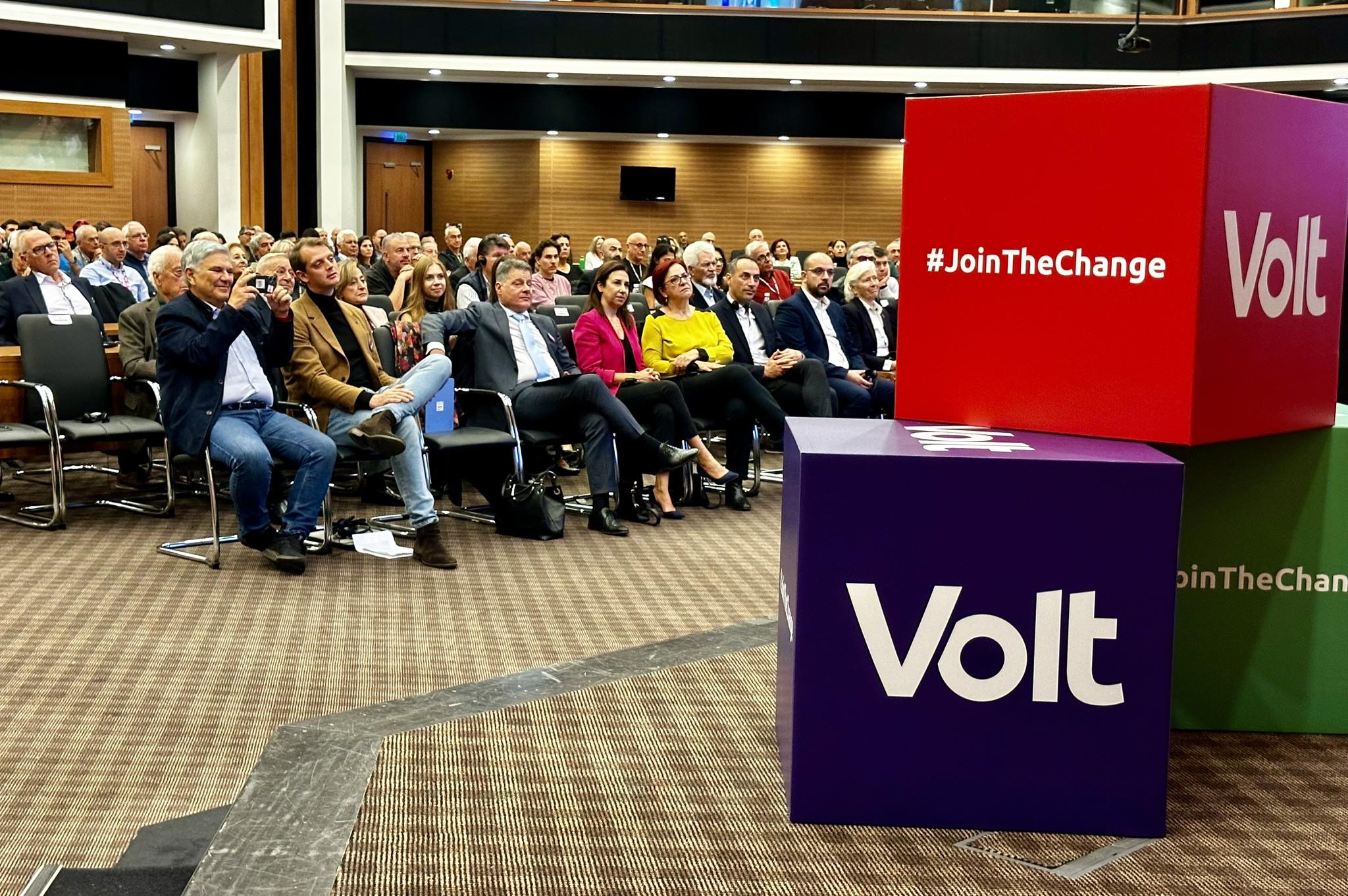Καταστατικό και ιδρυτικό συνέδριο του Volt Κύπρου (εικόνες) | Philenews
