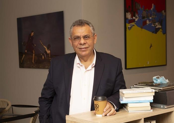 Τι λέει ο Τσιακκής για τις σχέσεις ΚΕΒΕ ΟΕΒ | Philenews