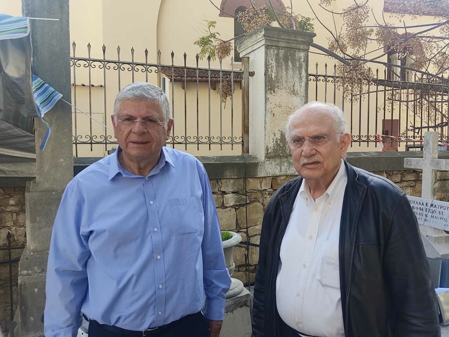 Σε εξέλιξη εκταφή για τον εντοπισμό των οστών του ποιητή Βασίλη ...