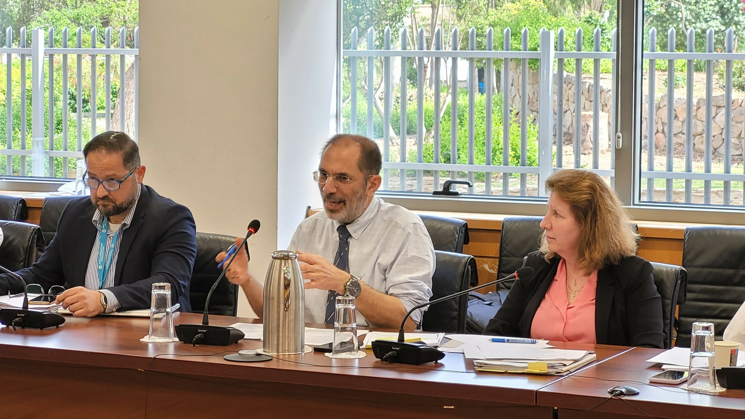 Βγάζουν μάτι οι αυθαιρεσίες κάποιων κοινοταρχών | Philenews