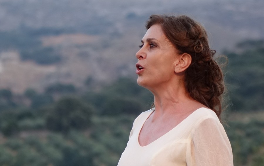 Ακρως επιβαρυντική κατάθεση της Κατερίνας Διδασκάλου για τον σκηνοθέτη ...