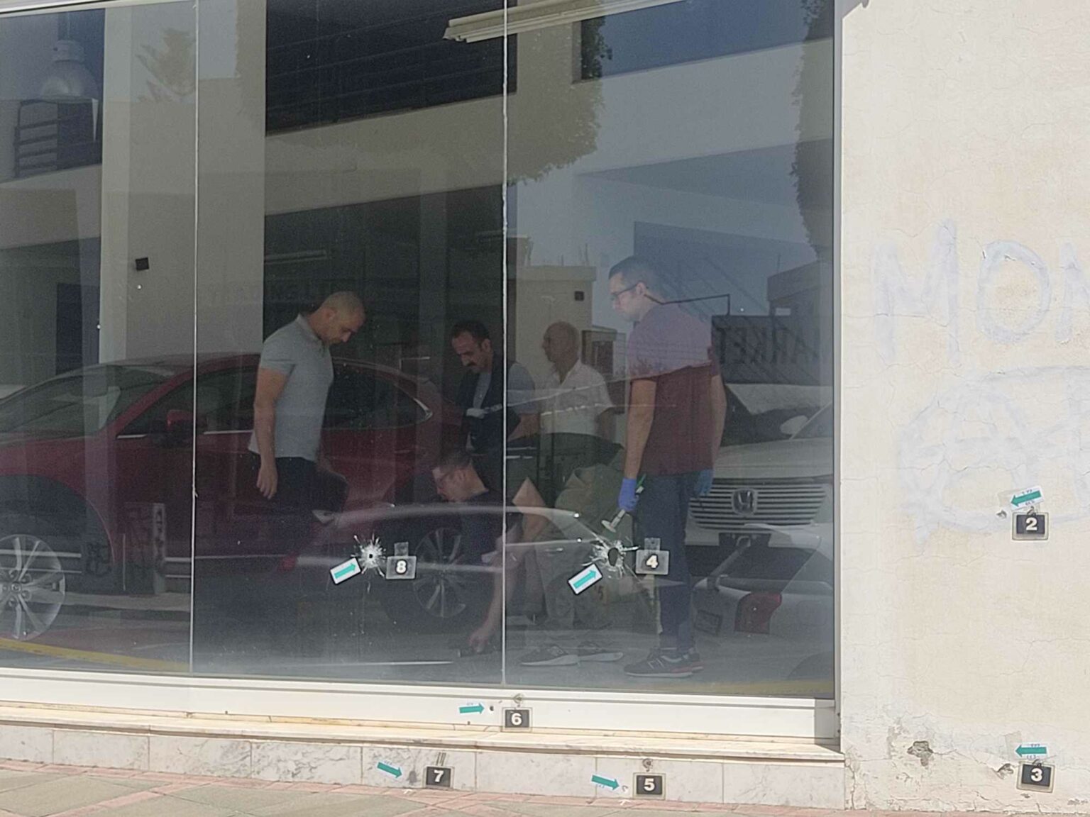 Πυροβολισμοί σε κατάστημα αυτοκινήτων στη Λεμεσό: Στο μικροσκόπιο τα ...