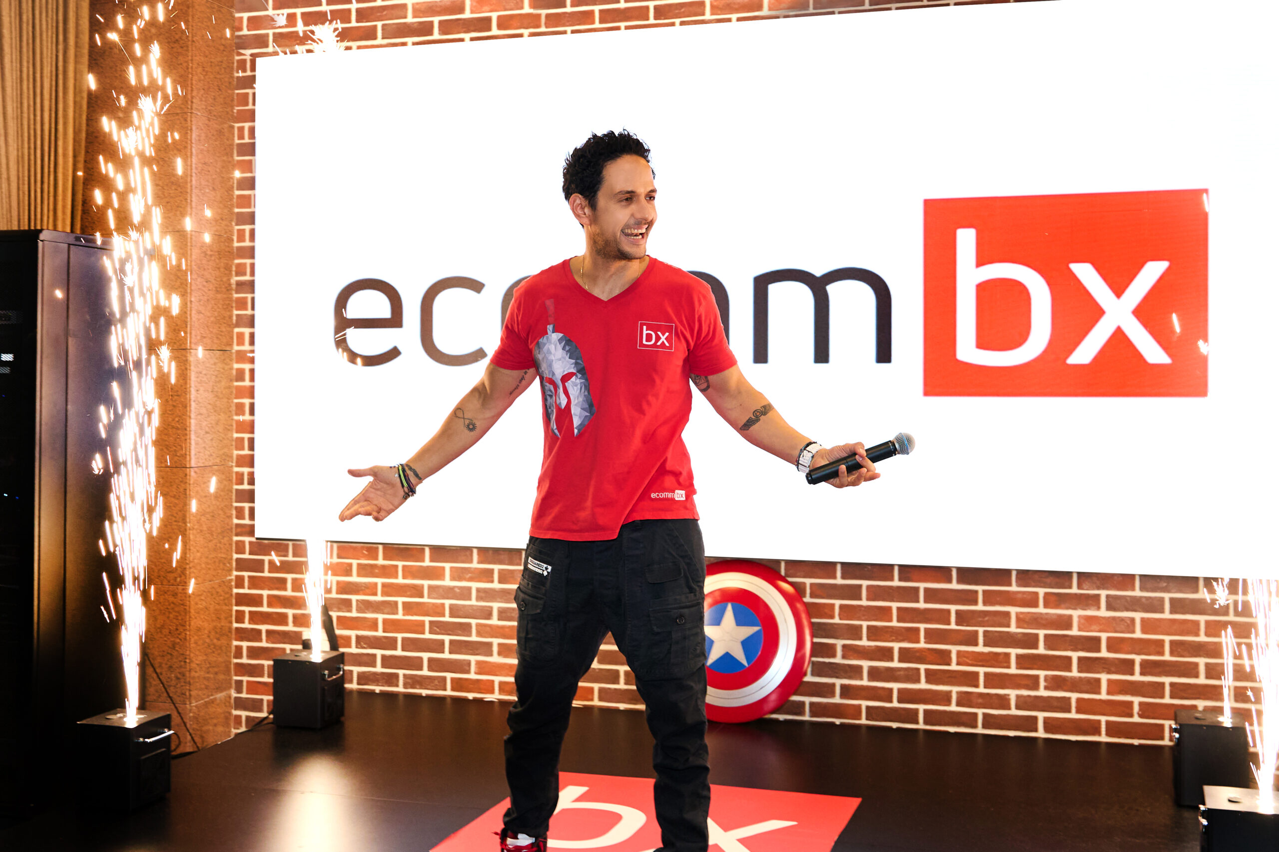 Μιχάλης Χαραλαμπίδης (CEO ECOMMBX): Ένας νέος κόσμος, μια νέα προσέγγιση | Philenews