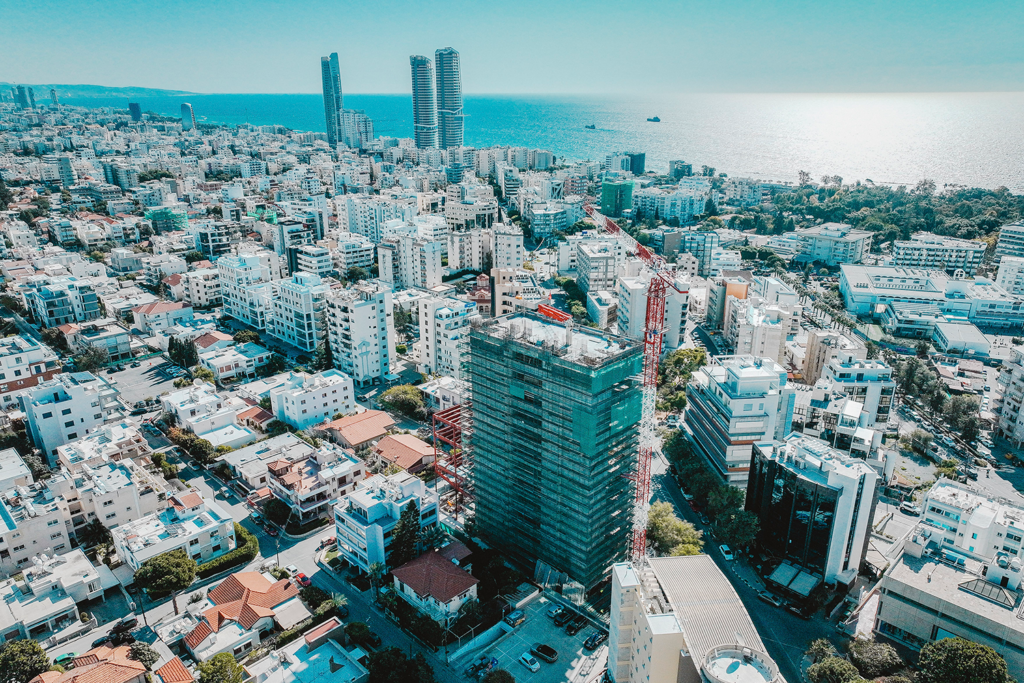 Ξεπερνώντας και τον 14ον όροφο, το Neocleous Tower προχωρά βάση ...