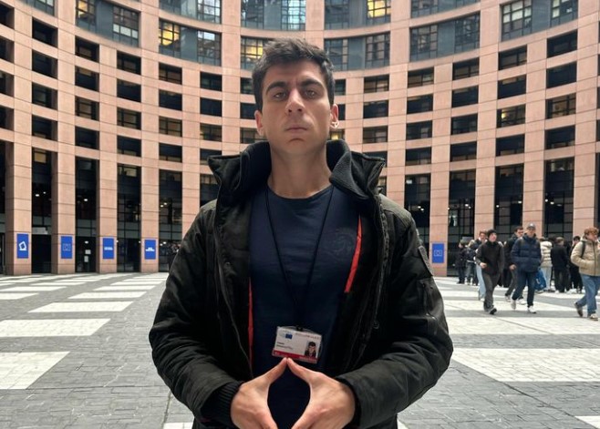 Περάστε κόσμε. Ανοίξαμε και σας περιμένουμε… | Philenews
