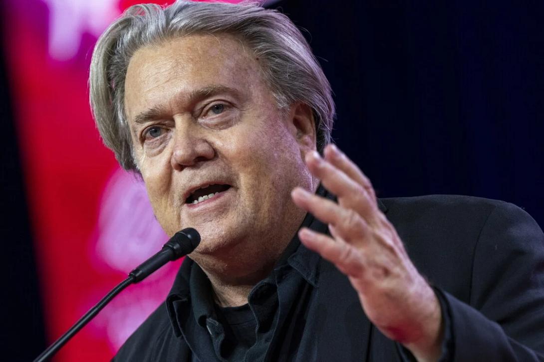 Στη φυλακή ο Στιβ Μπάνον, θα εκτίσει κανονικά την ποινή του | Philenews