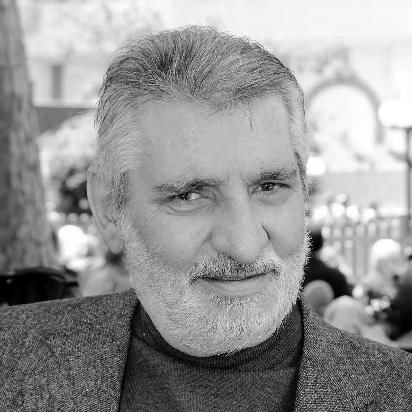 «Και ξαφνικά ακούμε "είμαι ο Μακάριος, είμαι ζωντανός"» | Philenews