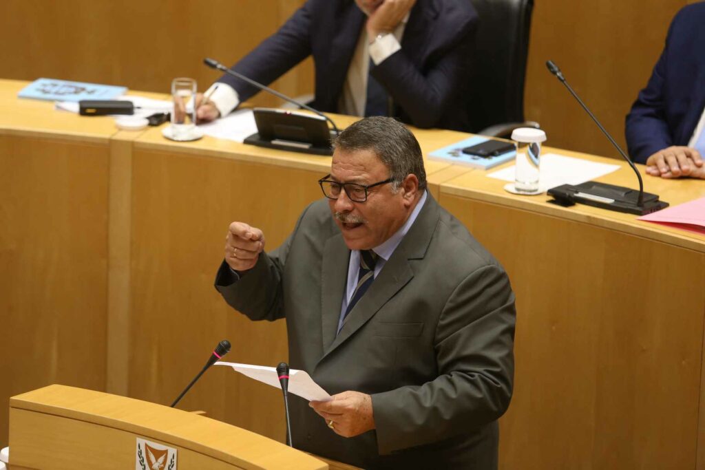 Απόψεις στον Φ - Ειδήσεις | Philenews