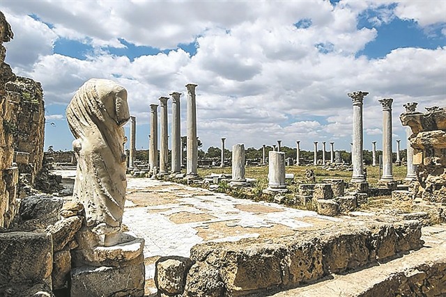 Περιήγηση απο τη Σαλαμίνα εως την Μελισσώνα | Philenews